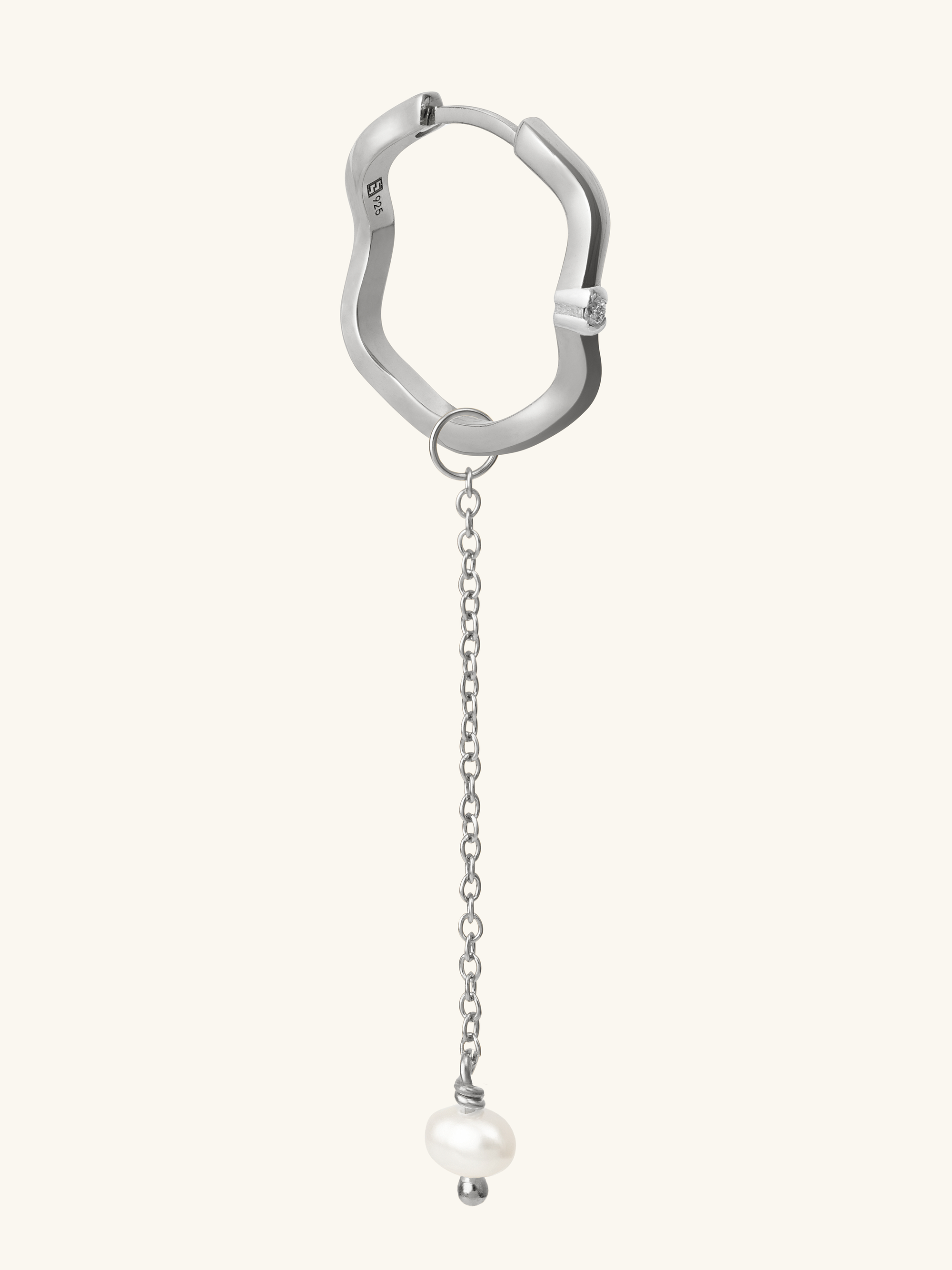 Long Pearl Drop in 14ct Yellow gold Vermeil and Sterling Silver| L'ERA ...